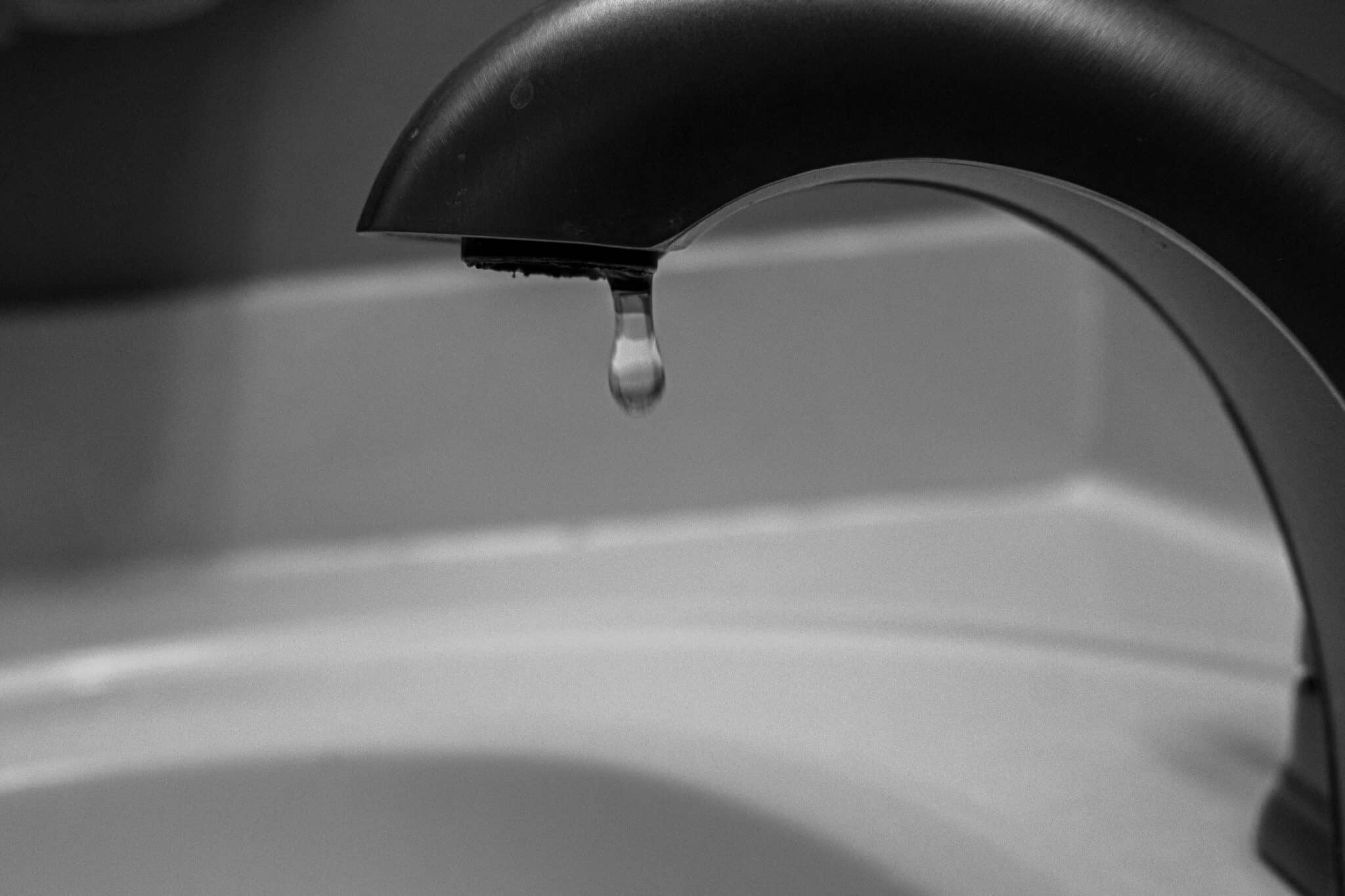 Best Solutions To Winter Faucet Water Flow Issues - My Professional Plumber